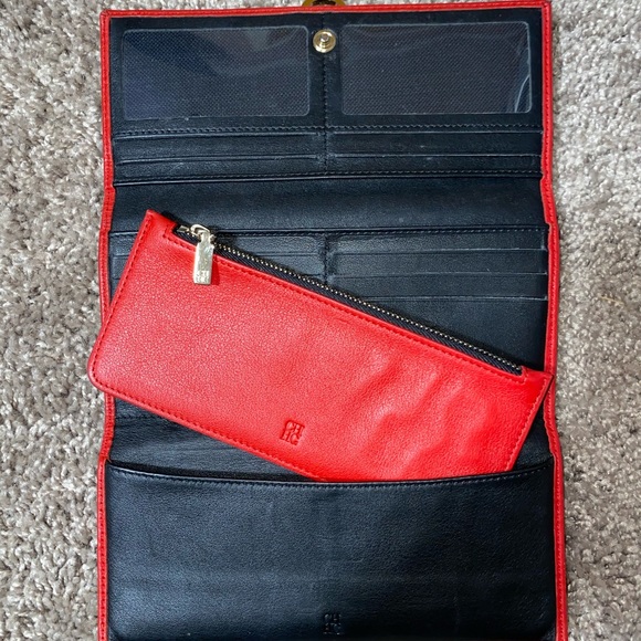 Carolina Herrera | Bags | Carolina Herrera Wallet | Poshmark
